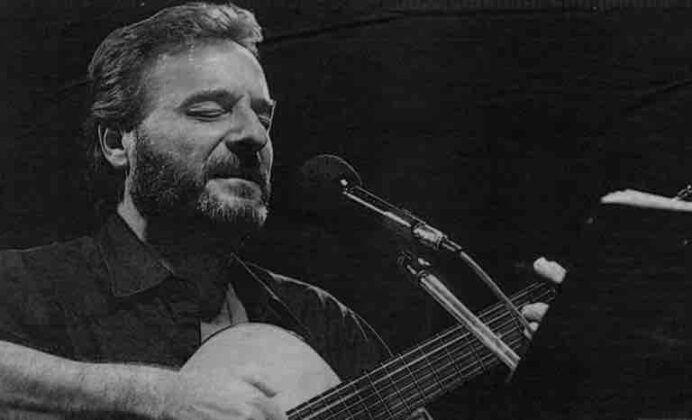 "Llegó volando": Una auténtica clase de historia en la canción escrita ...