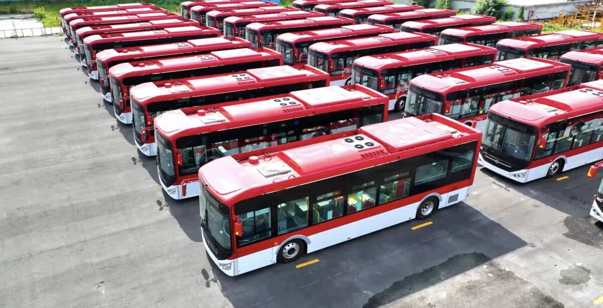 VIDEO | Antofagasta pone en marcha su primera flota de buses 100% ...